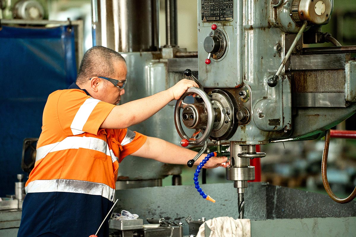 Precision Machining Services for Equipment | VMS