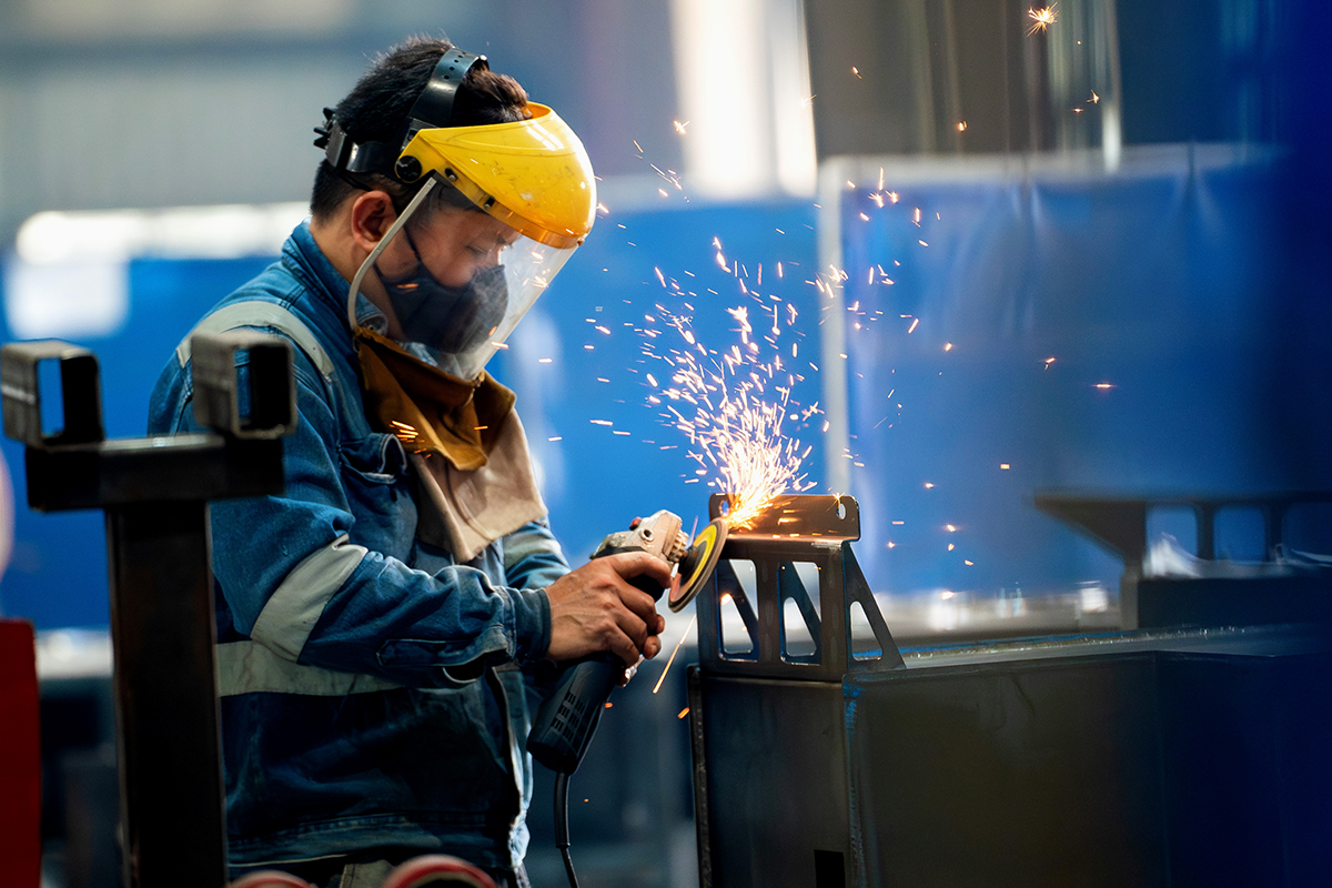 Why Choose VMS for Mobile Equipment Manufacturing